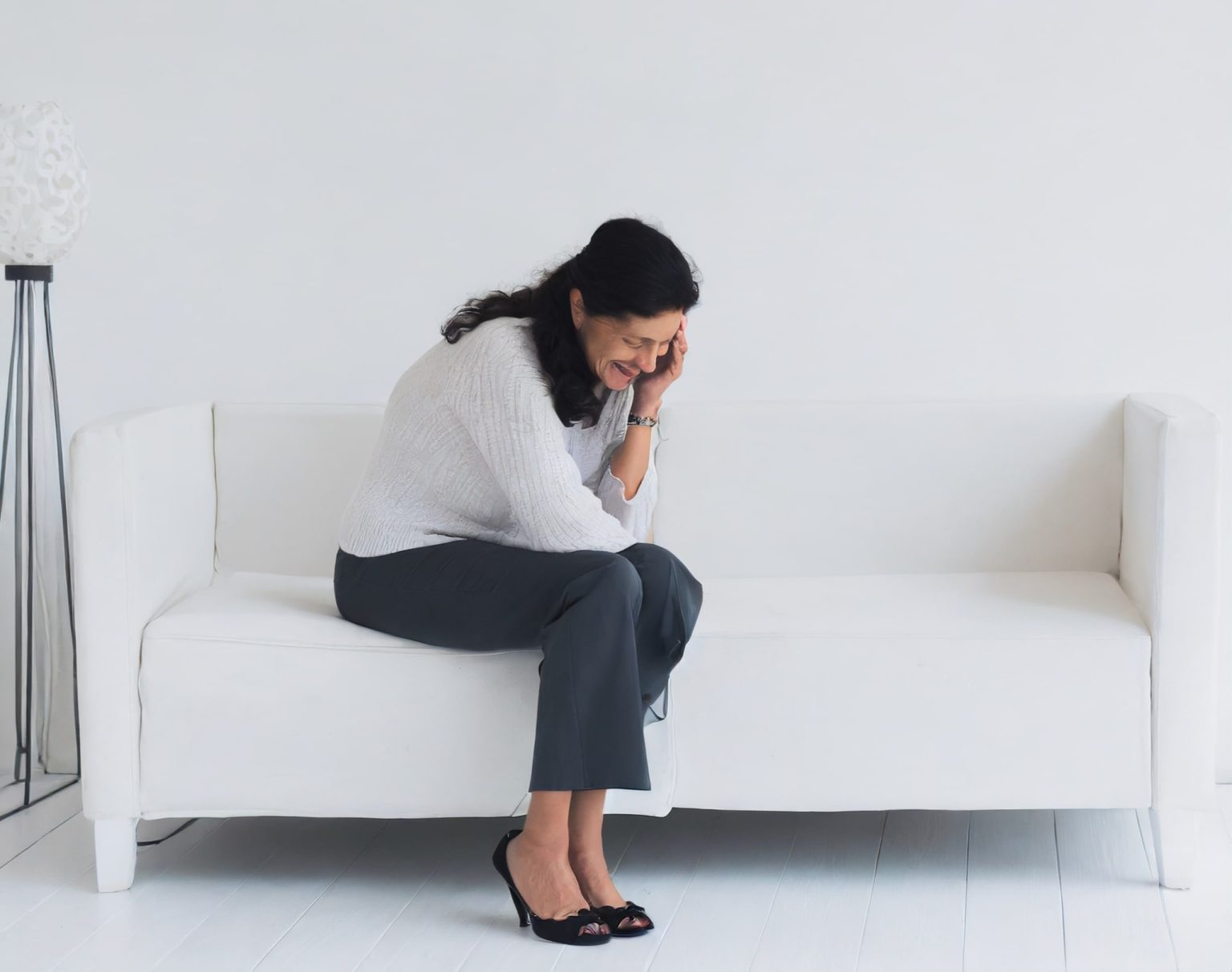 What Is Betrayal Trauma? Understanding Symptoms and Relationship Impact